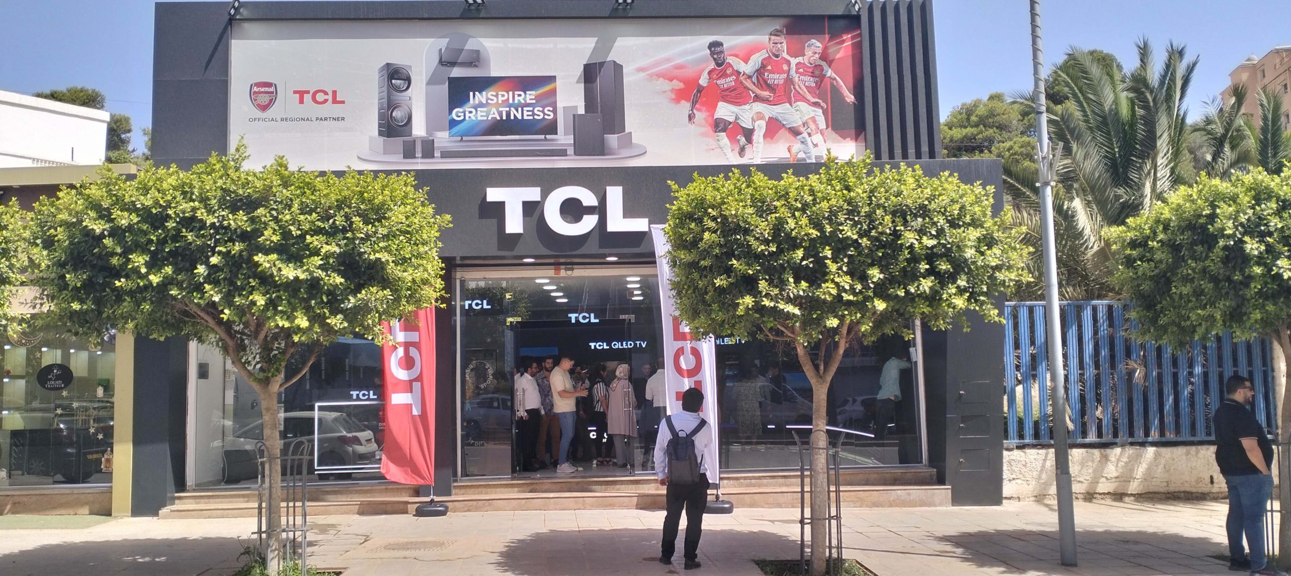 La marque mondiale TCL Electronics ouvre son Premier Showroom en ...
